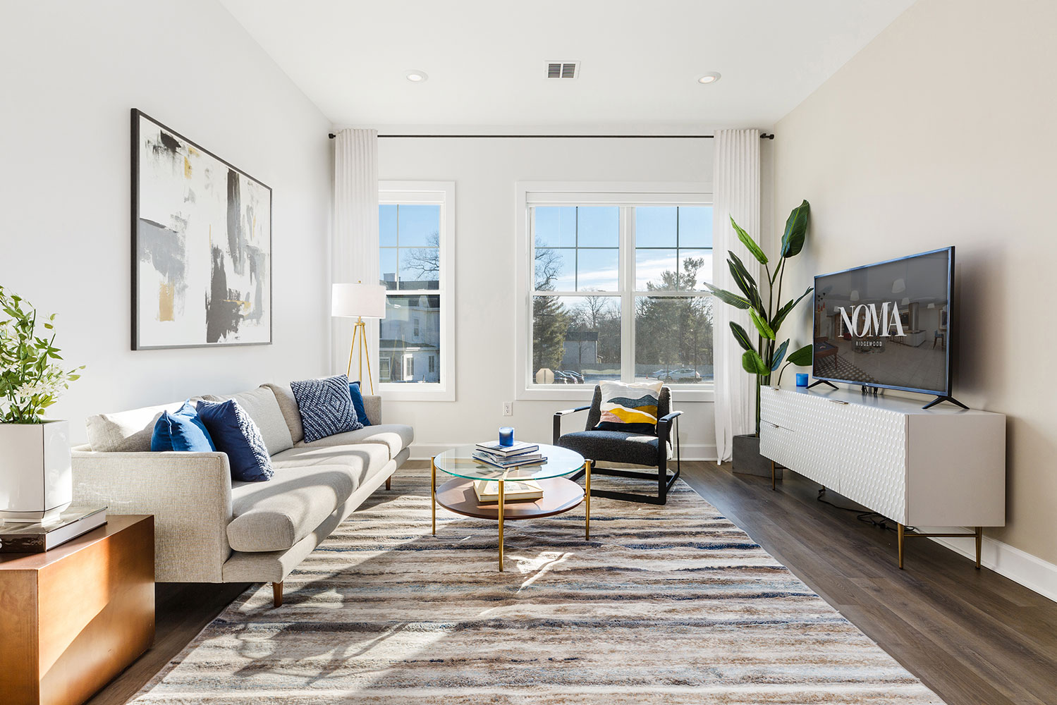 NOMA - Onyx Equities, LLC