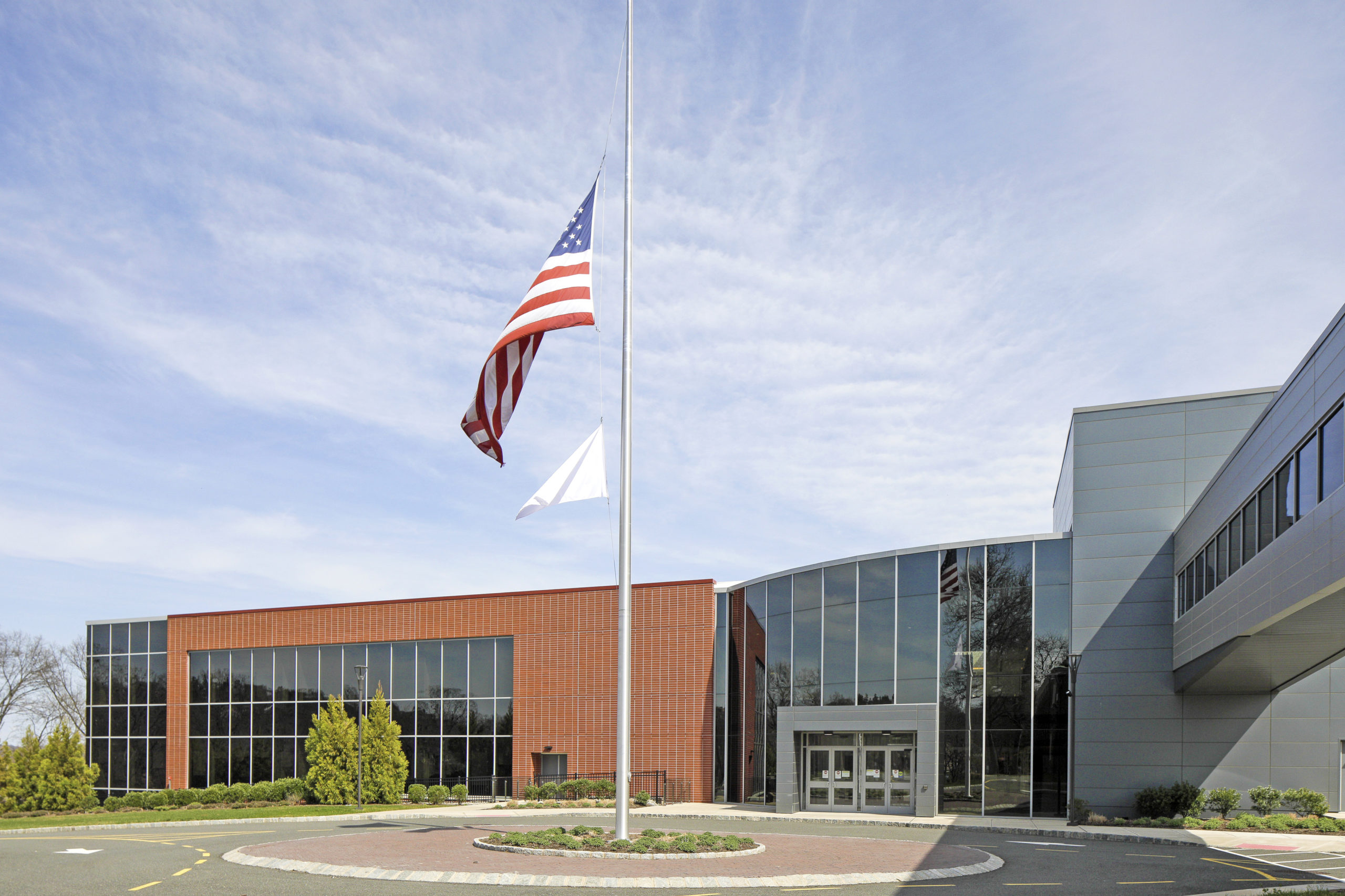 Summit East - Onyx Equities, LLC